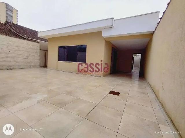 Casa / Sobrado para Venda em Praia Grande/SP Cidade Ocian 3 Quartos