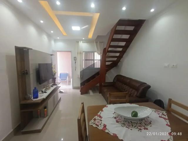 Casa / Sobrado para Venda em Praia Grande/SP Cidade Ocian 2 Quartos