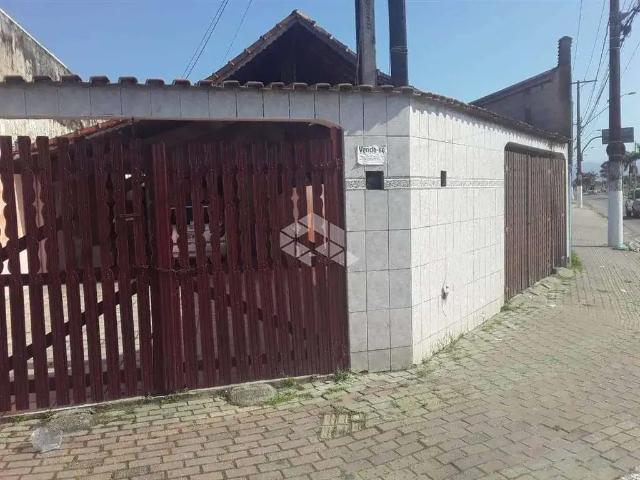 Casa / Sobrado para Venda em Praia Grande/SP Cidade Ocian 2 Quartos