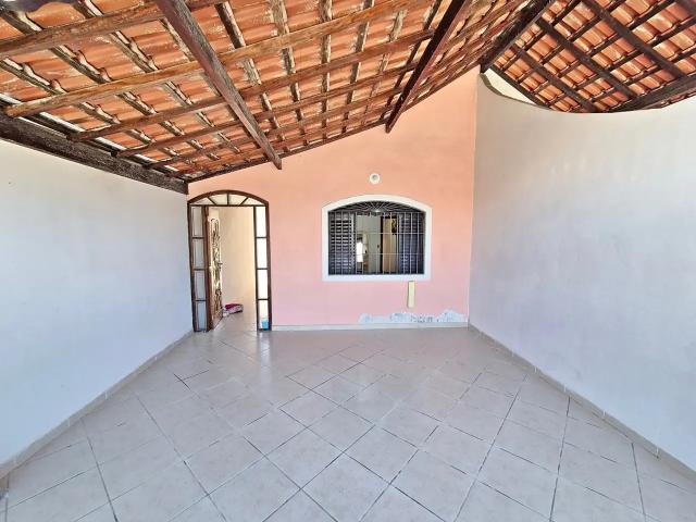 Casa / Sobrado para Venda em Praia Grande/SP Cidade Ocian 2 Quartos