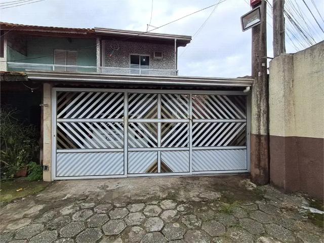 Casa / Sobrado para Venda em Praia Grande/SP Cidade Ocian 2 Quartos
