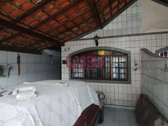 Casa / Sobrado para Venda em Praia Grande/SP Cidade Ocian 2 Quartos