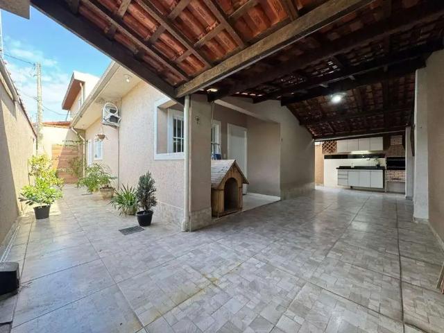 Casa / Sobrado para Venda em Praia Grande/SP Cidade Ocian 2 Quartos