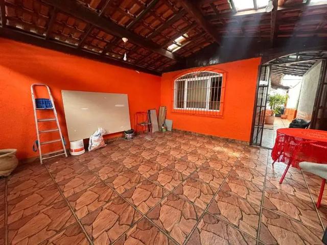Casa / Sobrado para Venda em Praia Grande/SP Cidade Ocian 4 Quartos