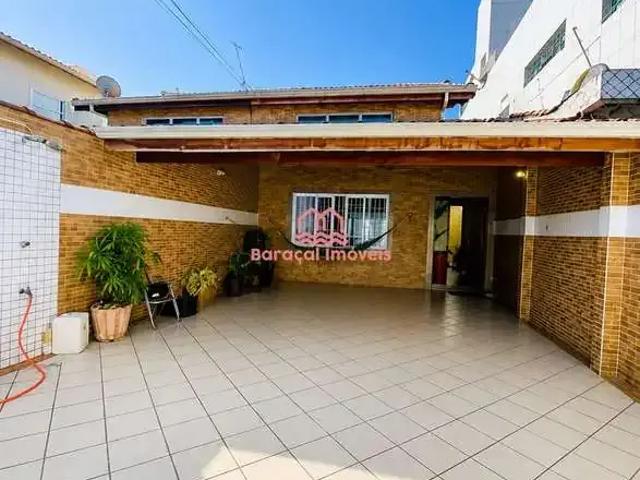 Casa / Sobrado para Venda em Praia Grande/SP Cidade Ocian 4 Quartos