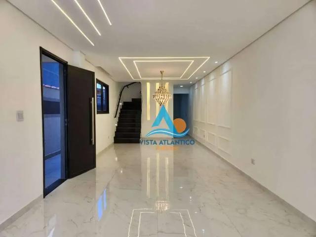 Casa / Sobrado para Venda em Praia Grande/SP Guilhermina 4 Quartos