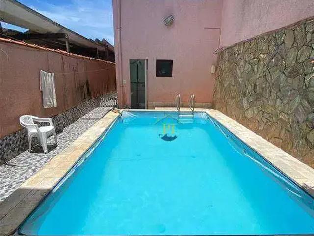 Casa / Sobrado para Venda em Praia Grande/SP Guilhermina 4 Quartos