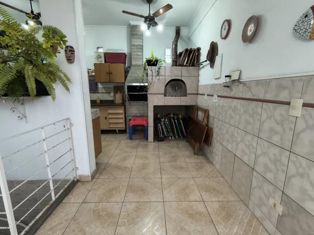 Casa / Sobrado para Venda em Praia Grande/SP Guilhermina