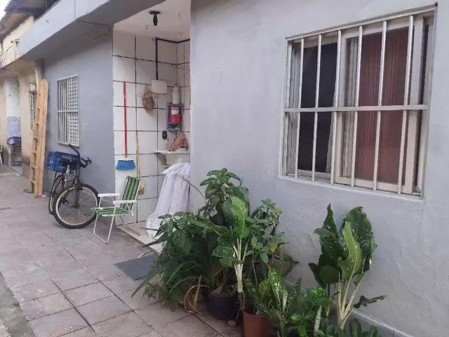 Casa / Sobrado para Venda em Praia Grande/SP Guilhermina 1 Quartos