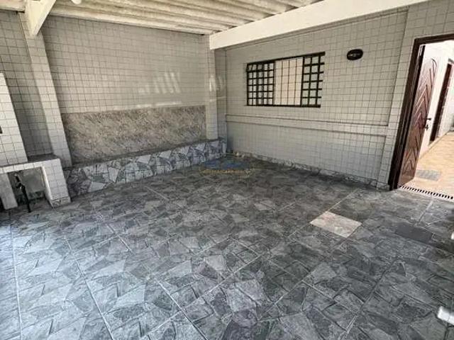 Casa / Sobrado para Venda em Praia Grande/SP Guilhermina 1 Quartos
