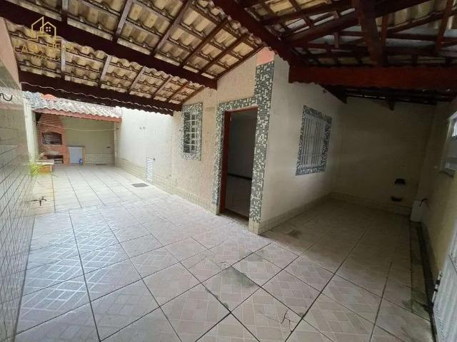 Casa / Sobrado para Venda em Praia Grande/SP Guilhermina 2 Quartos