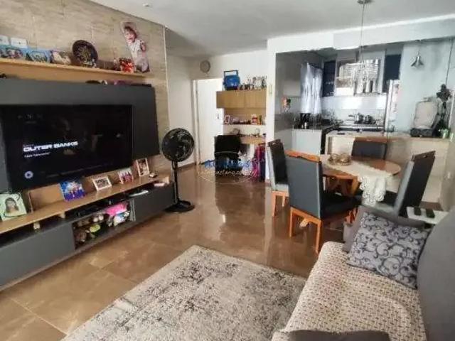 Casa / Sobrado para Venda em Praia Grande/SP Guilhermina 2 Quartos