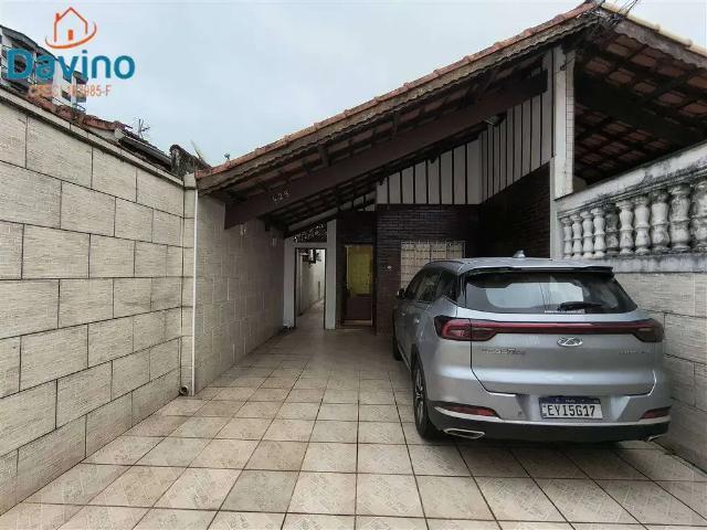 Casa / Sobrado para Venda em Praia Grande/SP Guilhermina 2 Quartos