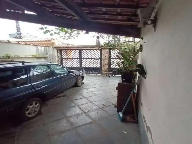 Casa / Sobrado para Venda em Praia Grande/SP Guilhermina 2 Quartos