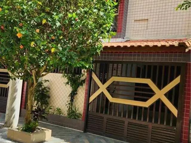 Casa / Sobrado para Venda em Praia Grande/SP Guilhermina 2 Quartos