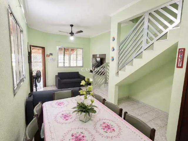 Casa / Sobrado para Venda em Praia Grande/SP Guilhermina 2 Quartos
