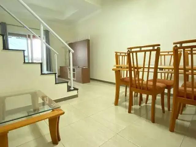 Casa / Sobrado para Venda em Praia Grande/SP Guilhermina 2 Quartos
