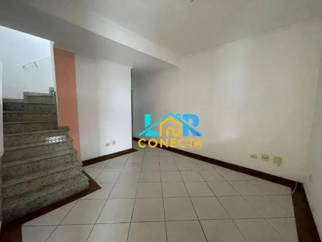 Casa / Sobrado para Venda em Praia Grande/SP Guilhermina 2 Quartos