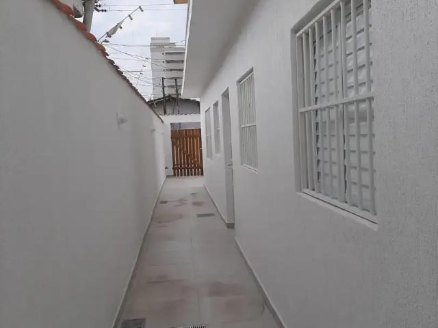 Casa / Sobrado para Venda em Praia Grande/SP Guilhermina 2 Quartos