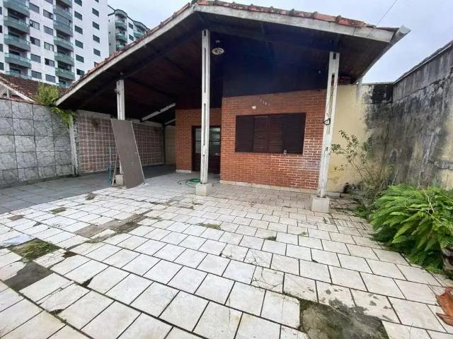 Casa / Sobrado para Venda em Praia Grande/SP Guilhermina 2 Quartos