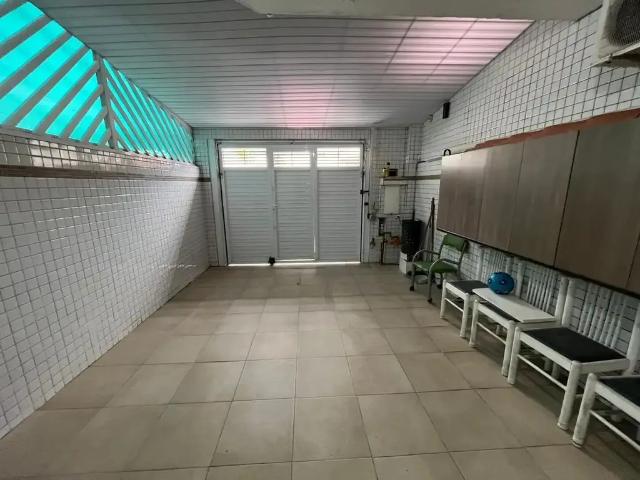 Casa / Sobrado para Venda em Praia Grande/SP Guilhermina 2 Quartos