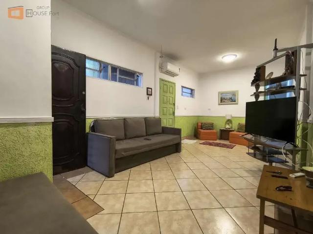 Casa / Sobrado para Venda em Praia Grande/SP Guilhermina 2 Quartos