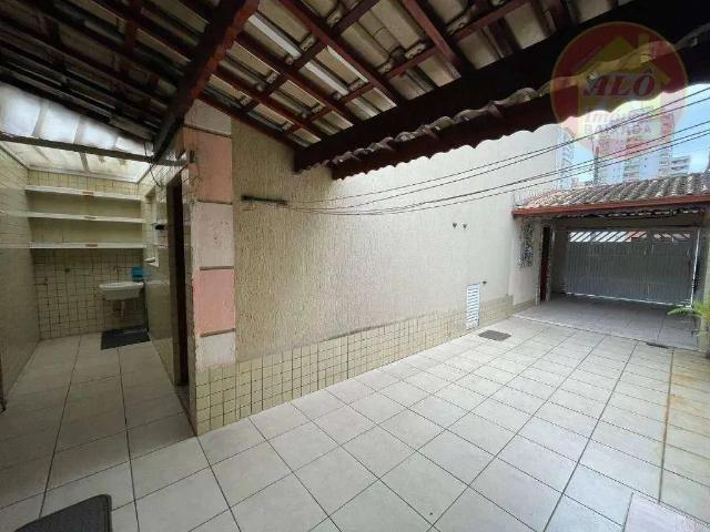 Casa / Sobrado para Venda em Praia Grande/SP Guilhermina 2 Quartos