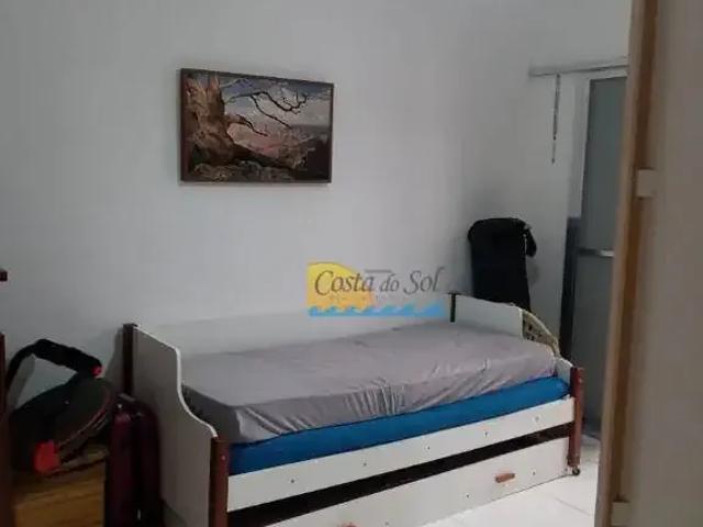 Casa / Sobrado para Venda em Praia Grande/SP Guilhermina 2 Quartos