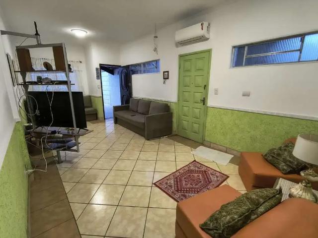 Casa / Sobrado para Venda em Praia Grande/SP Guilhermina 2 Quartos