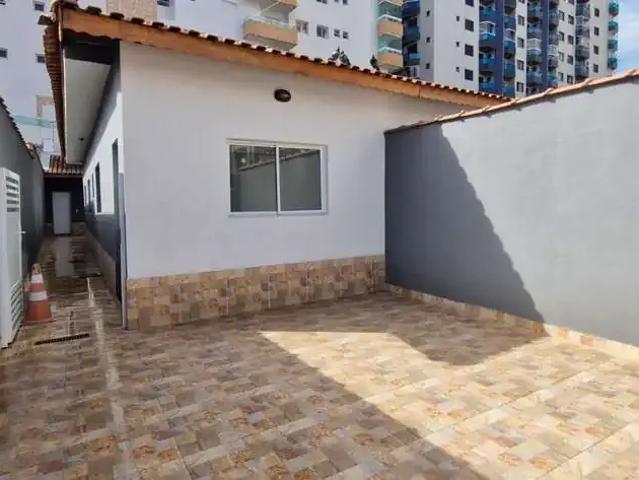 Casa / Sobrado para Venda em Praia Grande/SP Guilhermina 2 Quartos