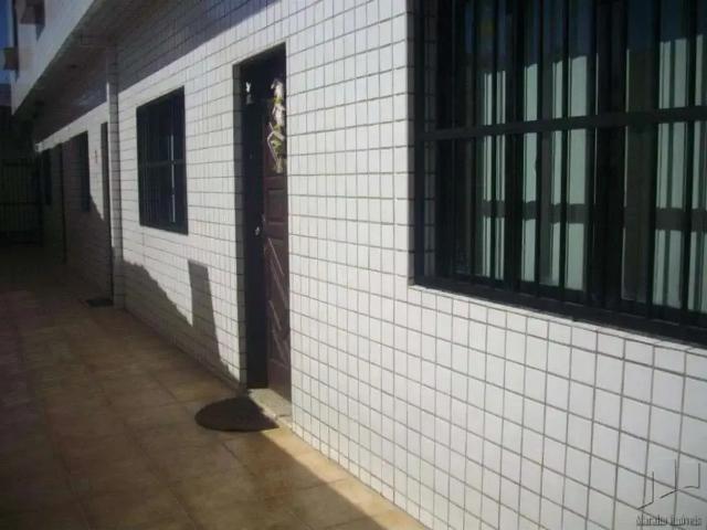 Casa / Sobrado para Venda em Praia Grande/SP Guilhermina 2 Quartos