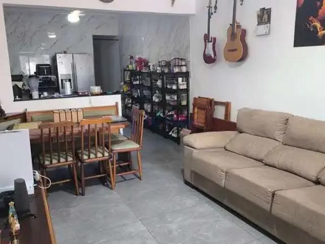 Casa / Sobrado para Venda em Praia Grande/SP Guilhermina 2 Quartos