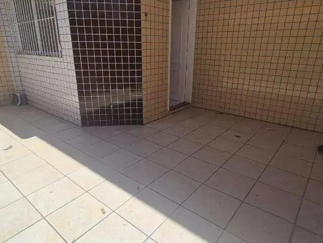 Casa / Sobrado para Venda em Praia Grande/SP Guilhermina 2 Quartos