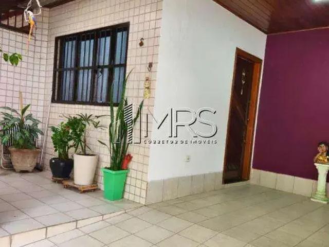 Casa / Sobrado para Venda em Praia Grande/SP Guilhermina 2 Quartos