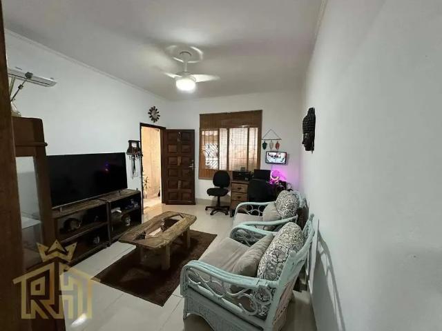 Casa / Sobrado para Venda em Praia Grande/SP Guilhermina 2 Quartos