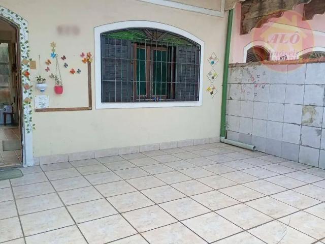 Casa / Sobrado para Venda em Praia Grande/SP Guilhermina 2 Quartos