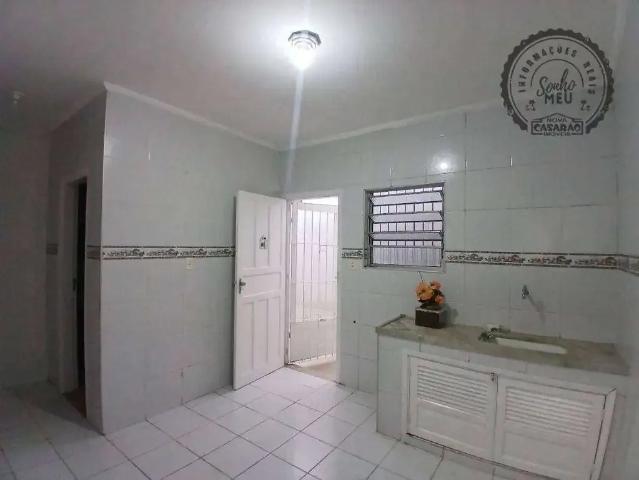 Casa / Sobrado para Venda em Praia Grande/SP Guilhermina 2 Quartos