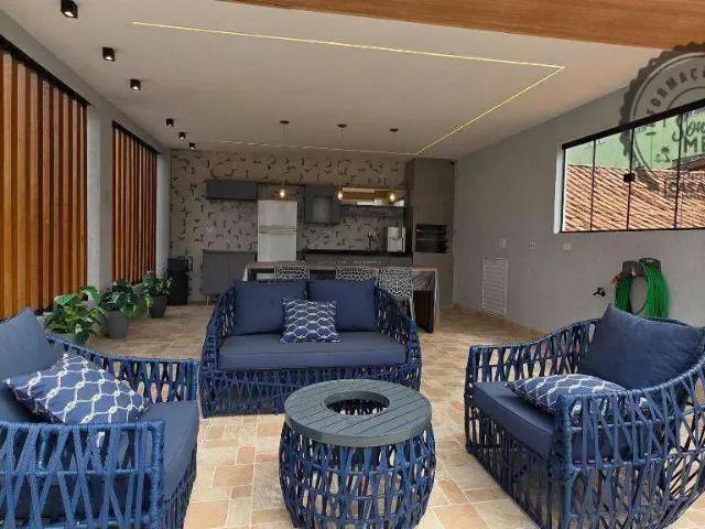Casa / Sobrado para Venda em Praia Grande/SP Guilhermina 2 Quartos