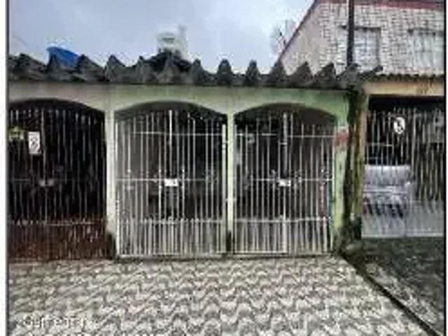 Casa / Sobrado para Venda em Praia Grande/SP Guilhermina