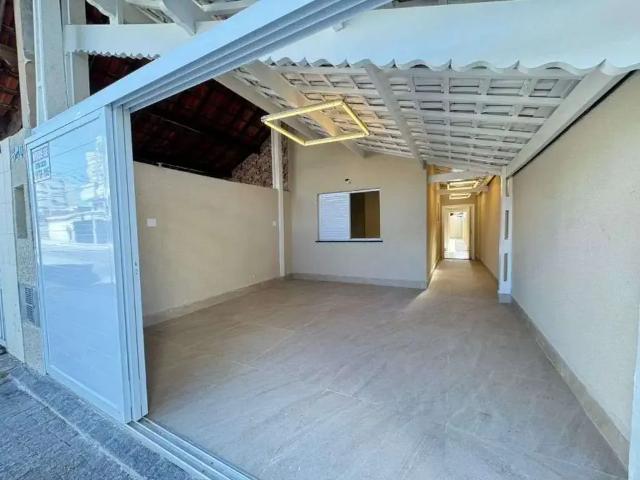 Casa / Sobrado para Venda em Praia Grande/SP Guilhermina 3 Quartos