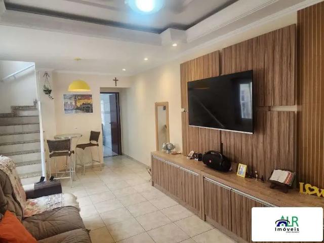 Casa / Sobrado para Venda em Praia Grande/SP Guilhermina 3 Quartos