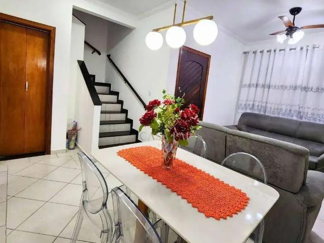 Casa / Sobrado para Venda em Praia Grande/SP Guilhermina 3 Quartos