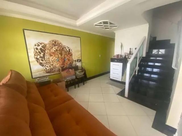 Casa / Sobrado para Venda em Praia Grande/SP Guilhermina 3 Quartos
