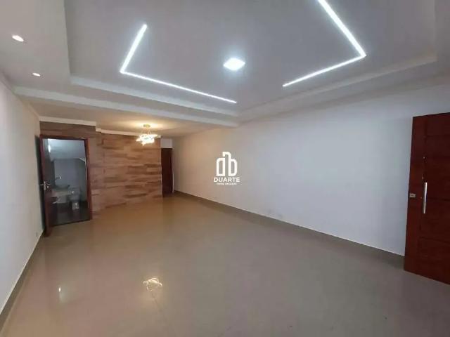 Casa / Sobrado para Venda em Praia Grande/SP Guilhermina 3 Quartos