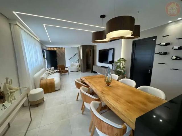 Casa / Sobrado para Venda em Praia Grande/SP Guilhermina 3 Quartos
