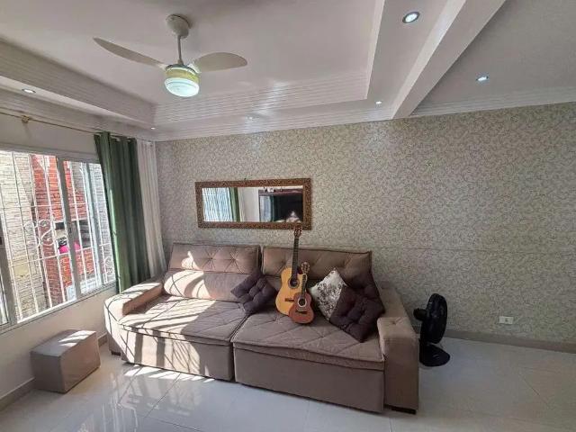 Casa / Sobrado para Venda em Praia Grande/SP Guilhermina 3 Quartos