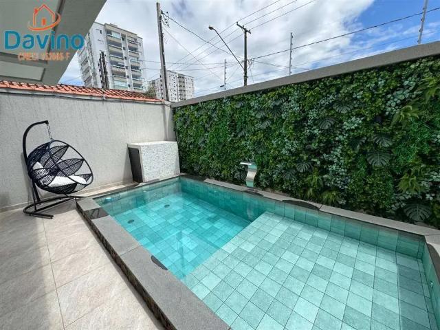 Casa / Sobrado para Venda em Praia Grande/SP Guilhermina 3 Quartos