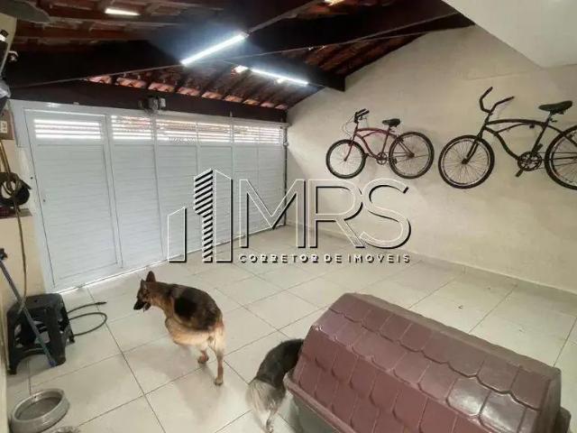 Casa / Sobrado para Venda em Praia Grande/SP Guilhermina 3 Quartos
