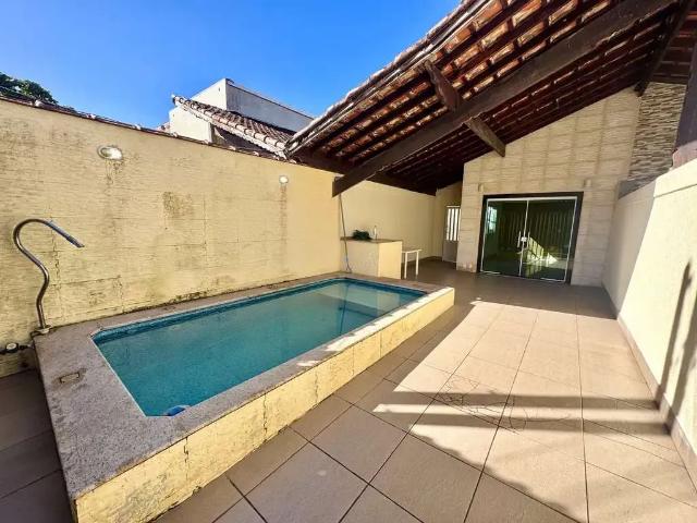 Casa / Sobrado para Venda em Praia Grande/SP Guilhermina 3 Quartos