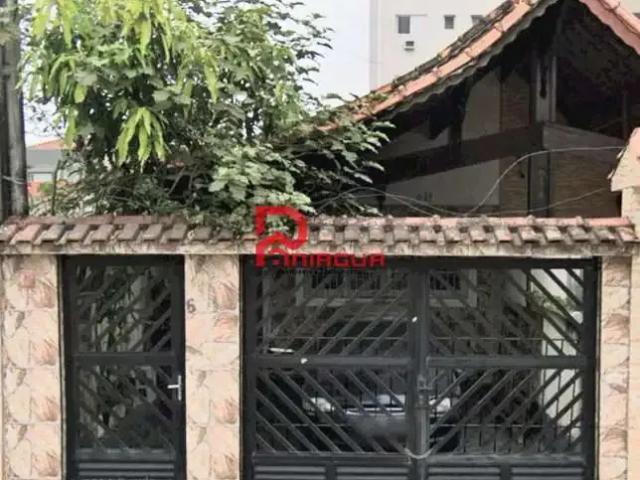 Casa / Sobrado para Venda em Praia Grande/SP Guilhermina 3 Quartos